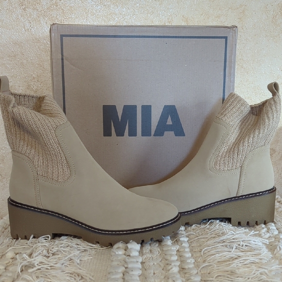 MIA | Shoes | Mia Nib Faux Suede Sweater Booties 75 | Poshmark